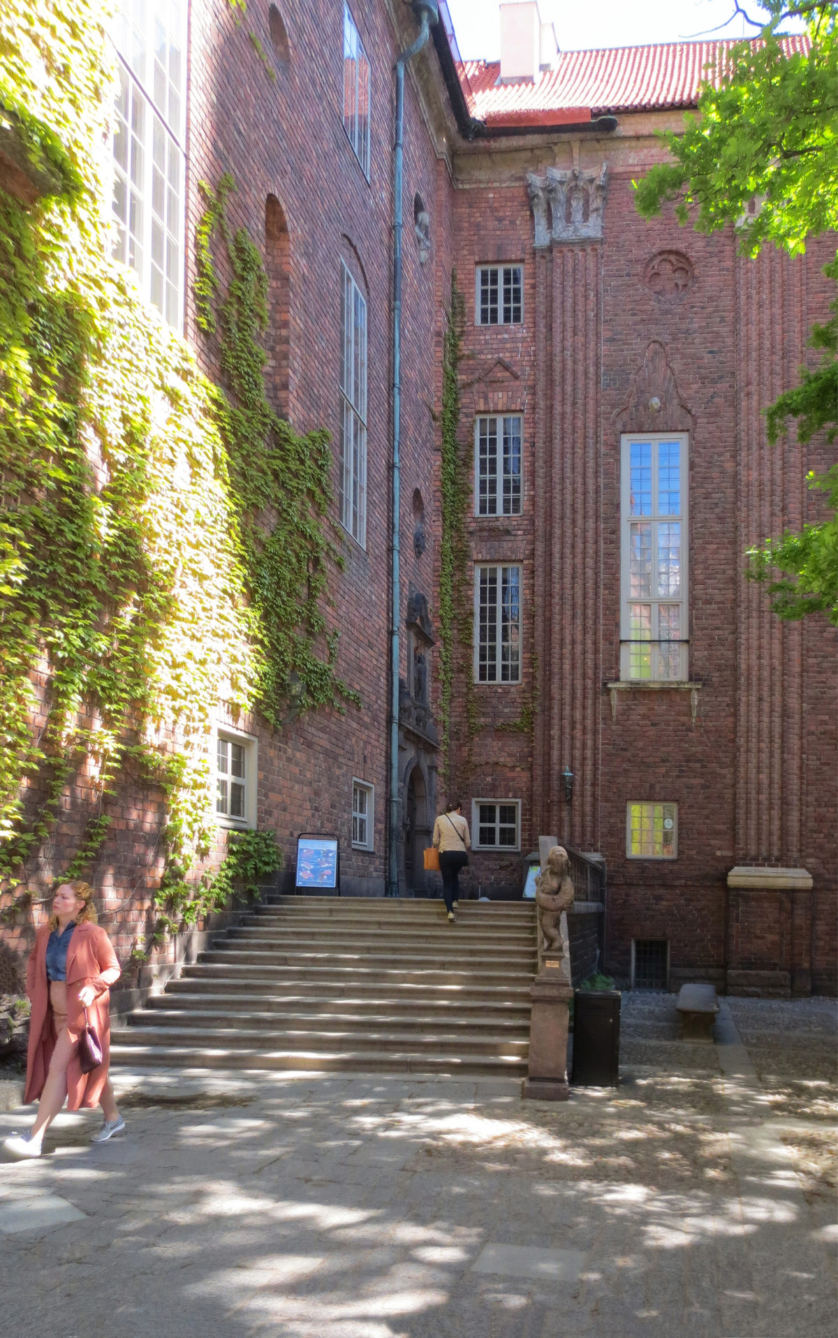 Stockholm City Hall - Ragnar Östberg - WikiArquitectura_028 ...