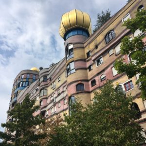 Waldspirale - Ficha, Fotos y Planos - WikiArquitectura