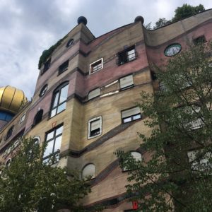 Waldspirale - Ficha, Fotos y Planos - WikiArquitectura