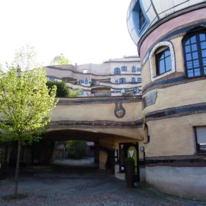 Waldspirale - Ficha, Fotos y Planos - WikiArquitectura